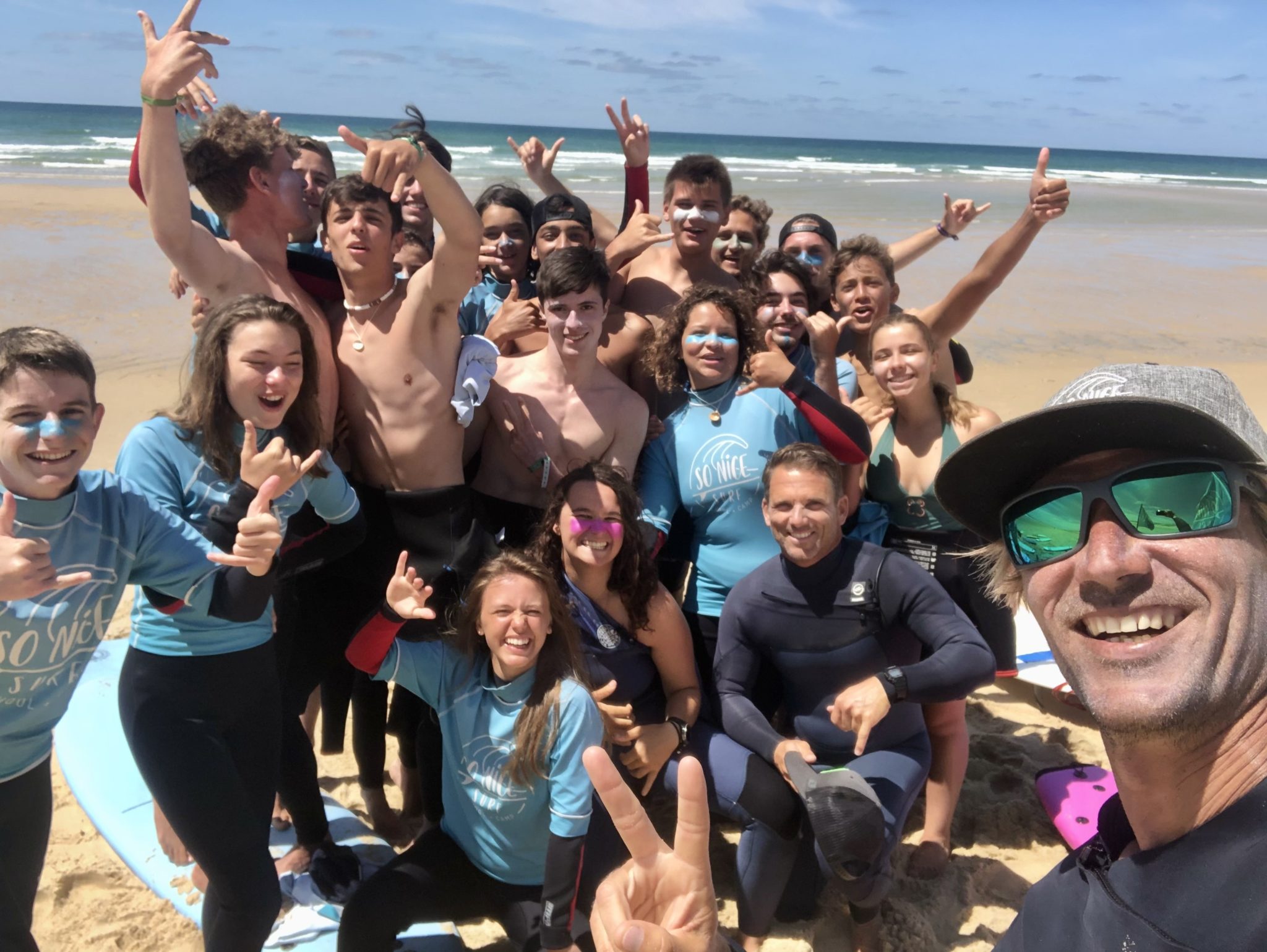 Colo Surf pour ados en Juin, Surf Camp Le Porge Océan Bordeaux